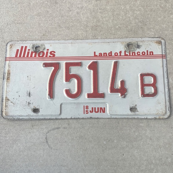 Other | Vintage 84 Illinois Land Of Lincoln B License Plate | Poshmark